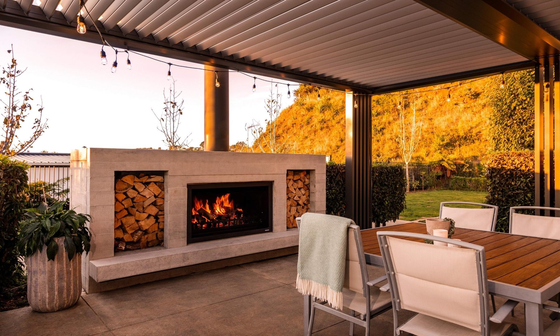 Outdoor Fireplaces | Trendz Outdoors